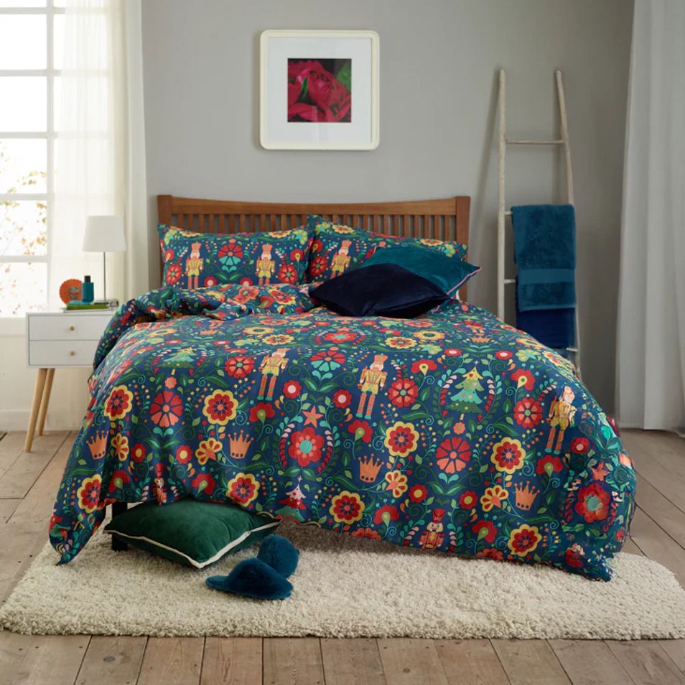 Deyongs Folkloric Nutcracker Easy Care King Duvet Set – Old Railway ...